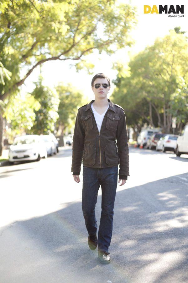 Exclusive fashion shoot and interview: Nick Eversman - DA MAN Magazine ...