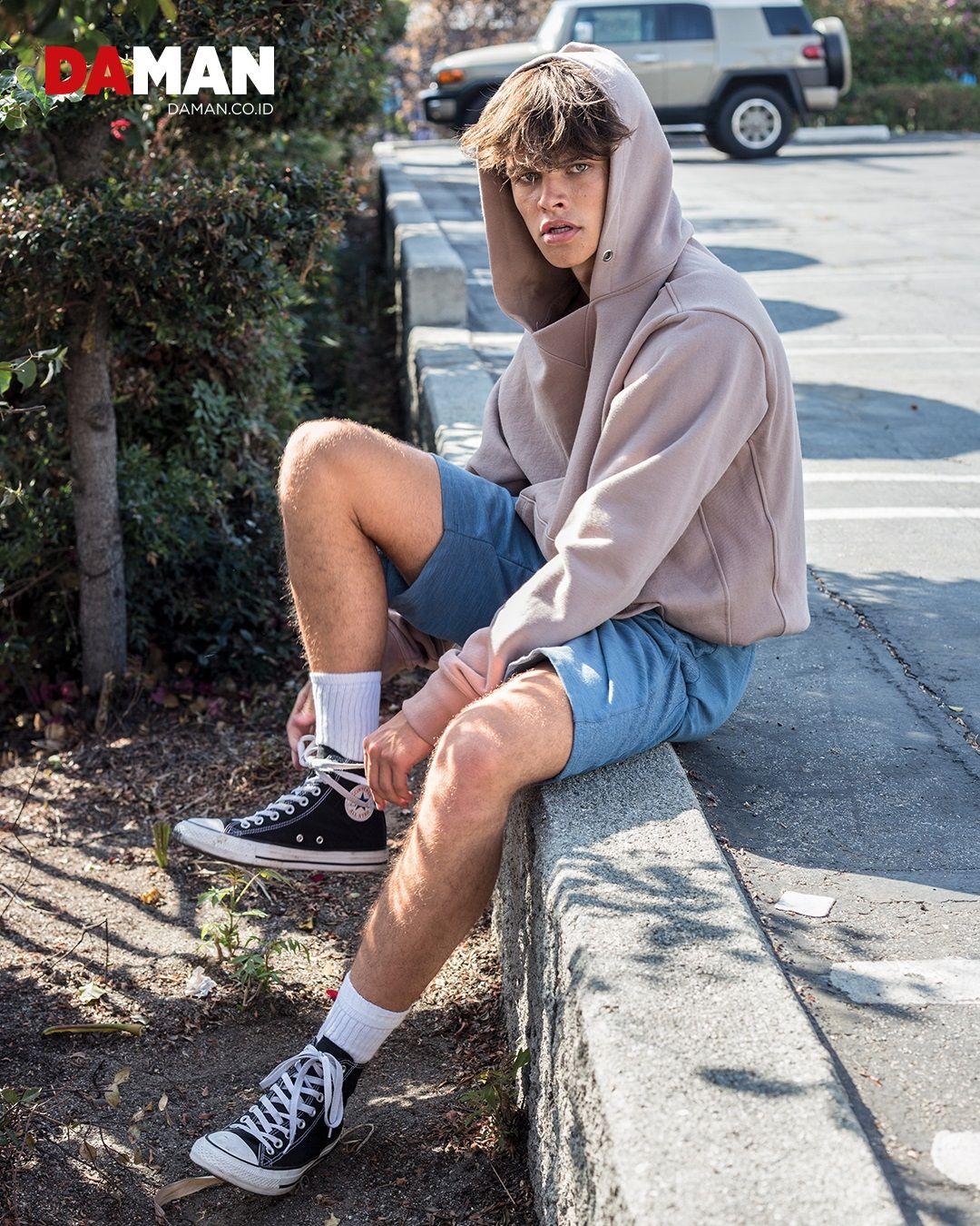 Curran Walters is a superhero in "Titans" and a rising star in real ...